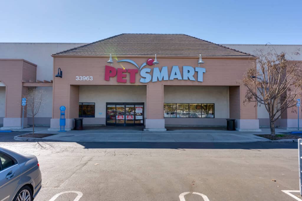 Veterinarian Services in San Juan Capistrano, CA | PetSmart Veterinary ...