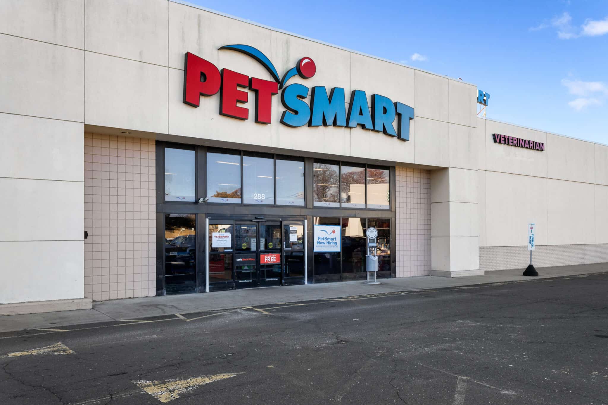 Veterinarian Services in Stamford, CT | PetSmart Veterinary Services